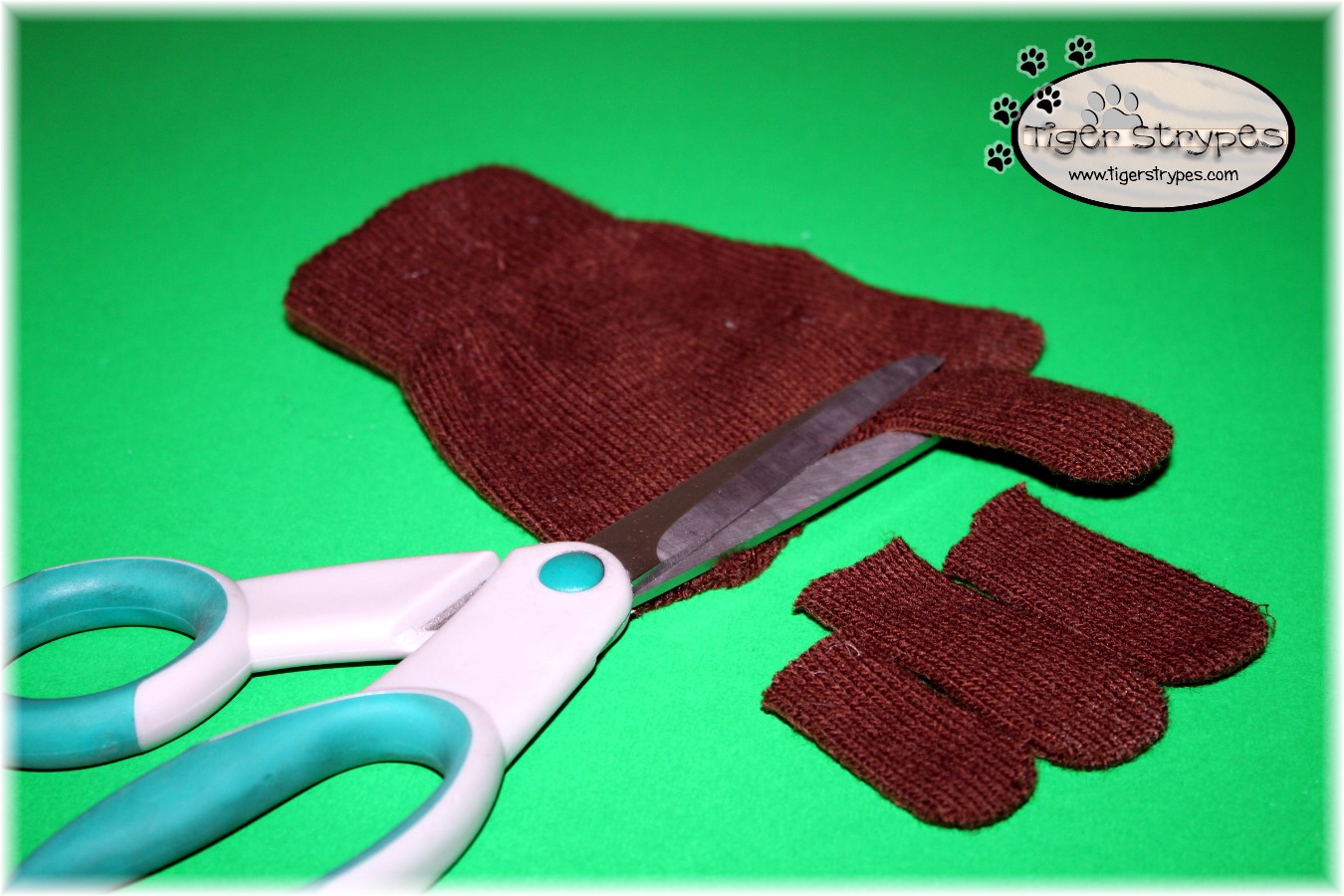 Make a Turkey Out of Mittens - Tiger Strypes Blog