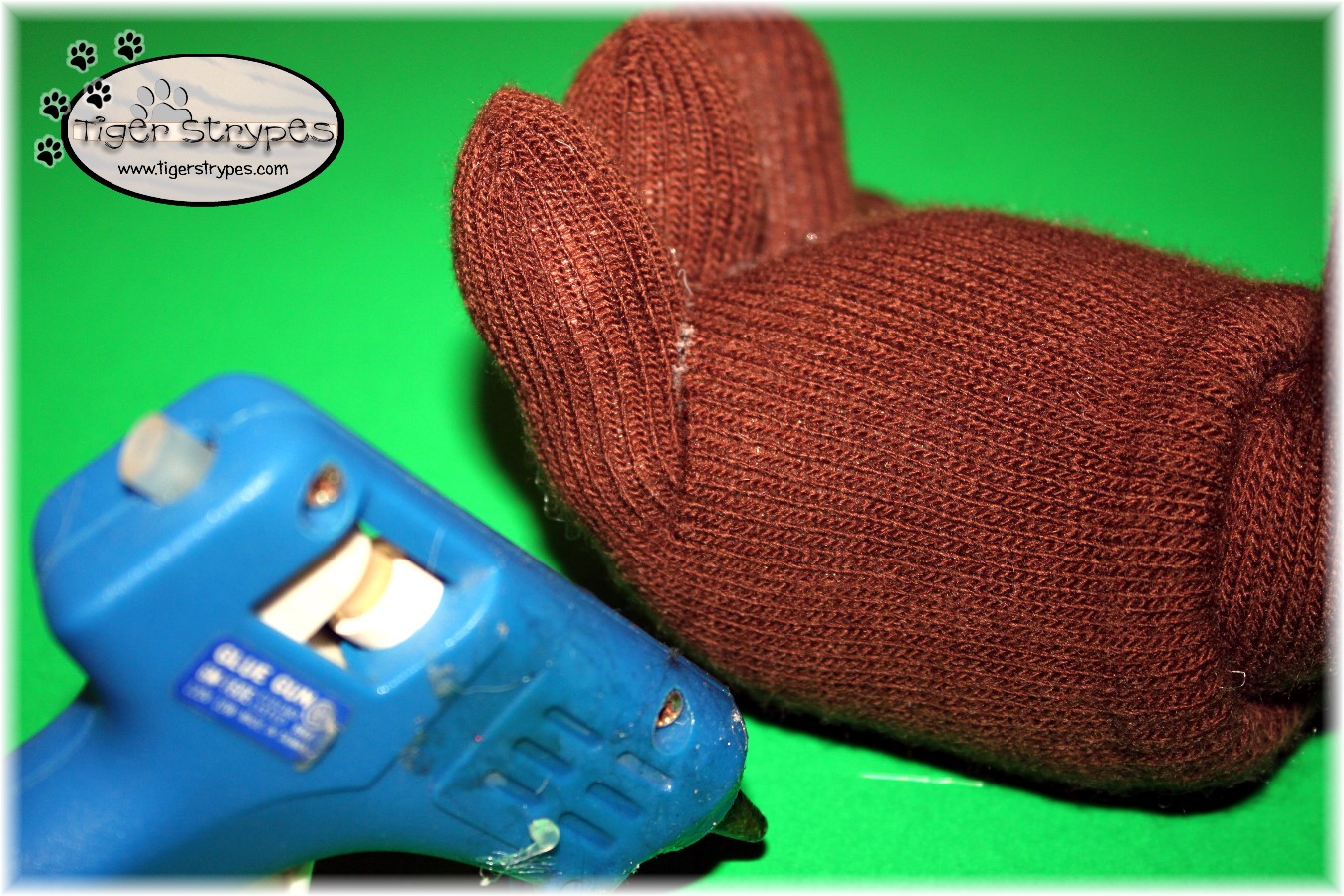 Make a Turkey Out of Mittens - Tiger Strypes Blog