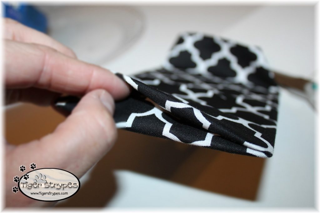 Create a Photo Book Craft #DIY #Memories #TigerStrypesBlog