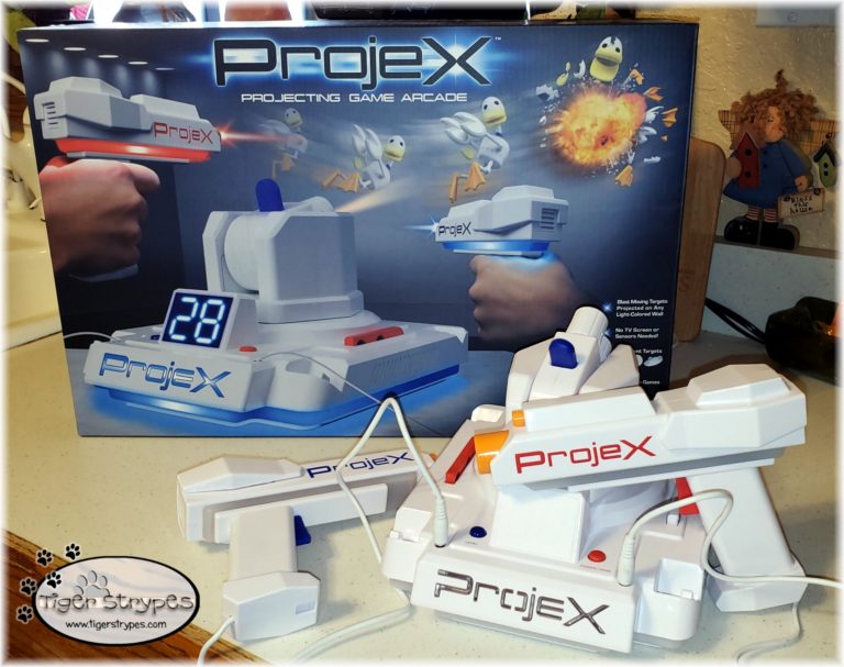 Have Some Fun with the ProjeX Arcade Game! #TigerStrypesBlog