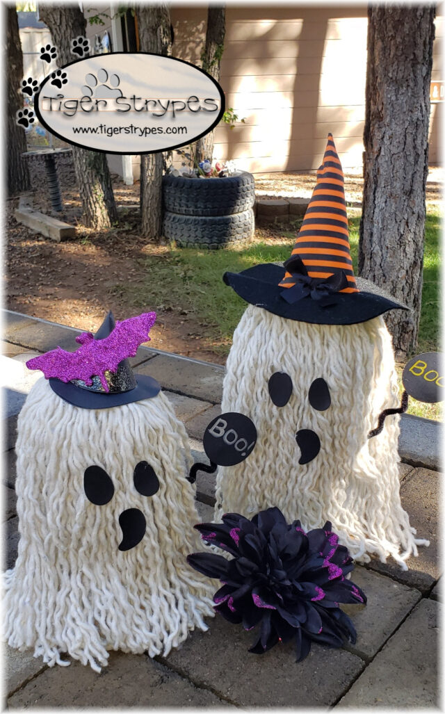 Make a Frugal Halloween Ghost (DIY/Craft) #TigerStrypesBlog
